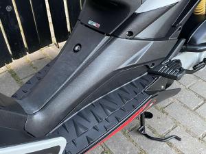 White Aprilia SR 2015 in Prienai, with an engine capacity of 0.00 L and mileage of 18 thousand km for 1790 €, photo 29 on AUTOMOTO.COM.LV