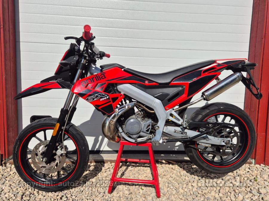 Aprilia SX 50 2018 in Viljandi, with an engine capacity of 50.00 L and mileage of 24 thousand km for 2290 €, photo 1 on AUTOMOTO.COM.LV