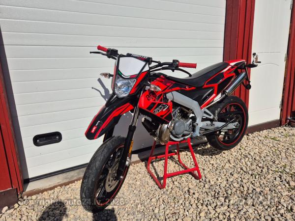 Априлия SX 50 2018 в Вильянди, объемом двигателя 50.00 л и пробегом 24 тыс. км за 2290 €, фото 4 на AUTOMOTO.COM.LV