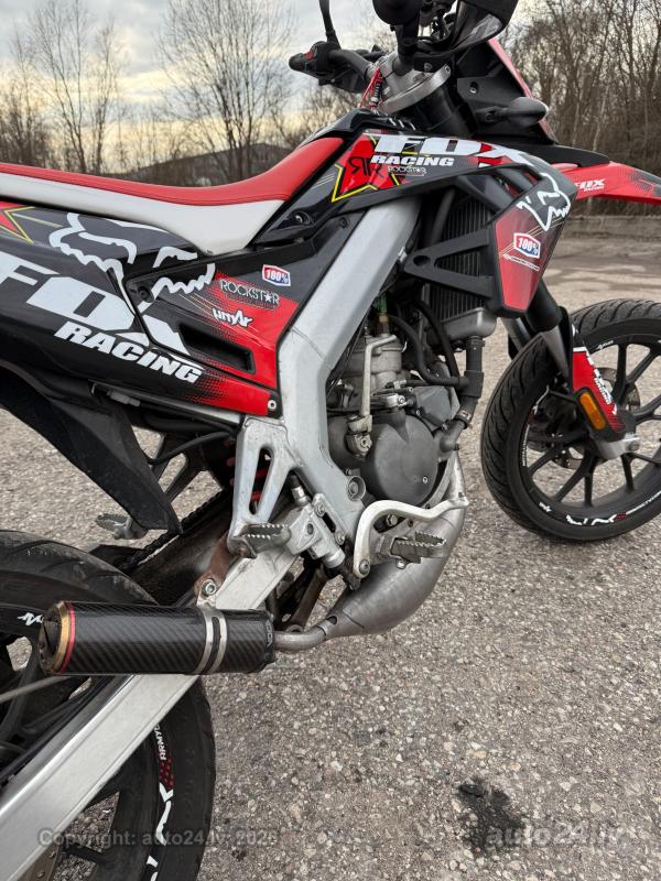 Априлия SX 50 2020 в Таллин, объемом двигателя 50.00 л и пробегом 14 тыс. км за 3000 €, фото 1 на AUTOMOTO.COM.LV
