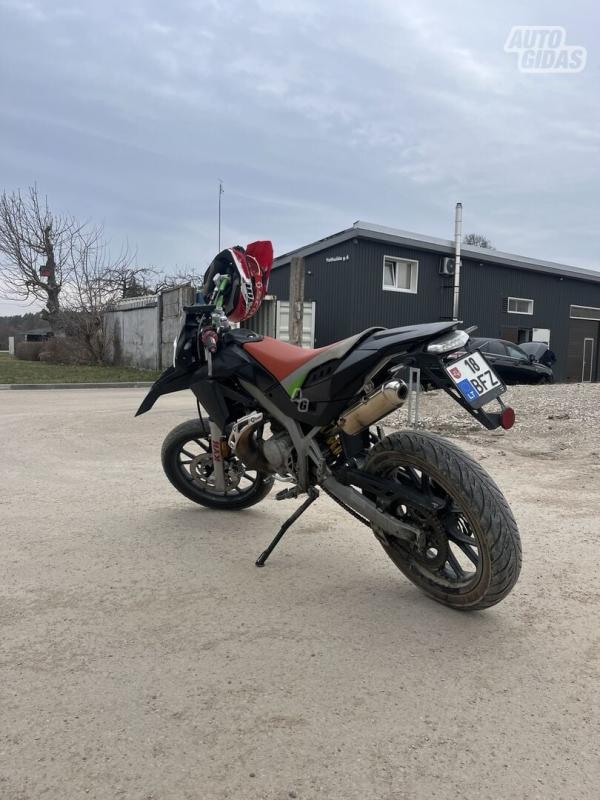 Melns Aprilia SX 2017 Ukmergė, ar dzinēja tilpumu 0.05 L un nobraukumu 58 tūkst. km par 1500 €, foto 5 vietnē AUTOMOTO.COM.LV
