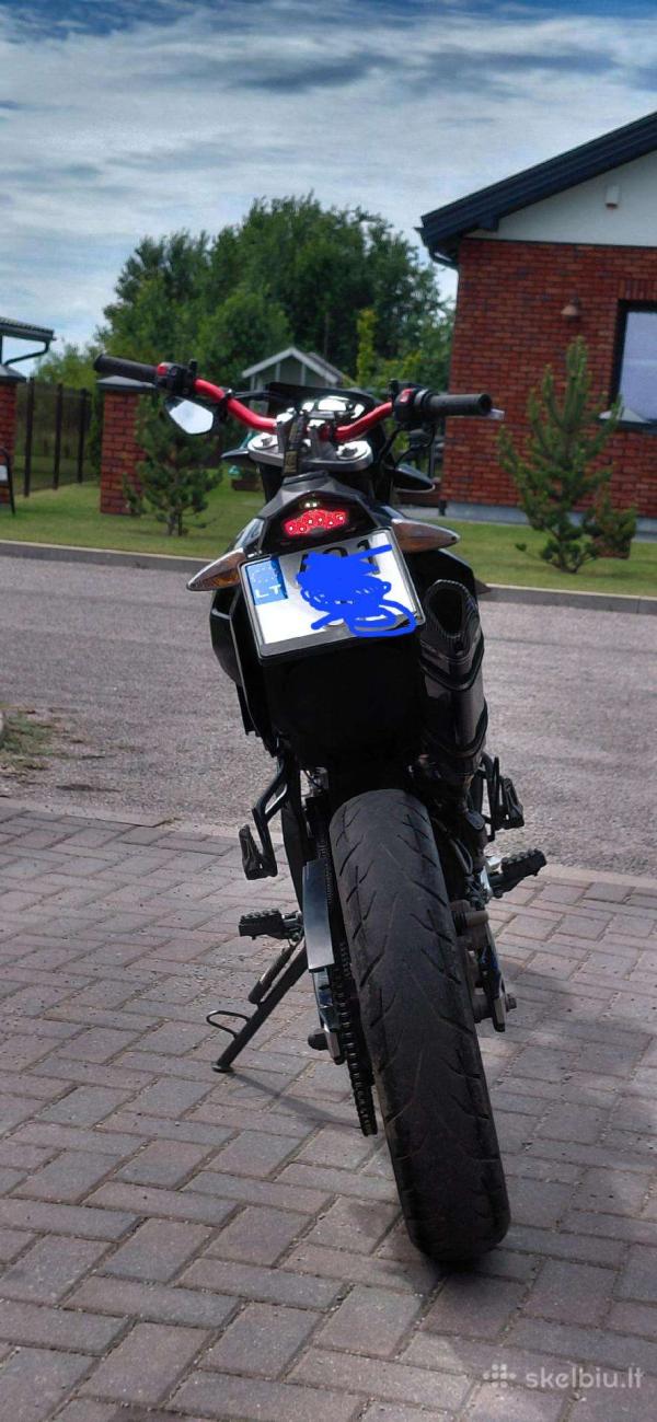 Melns Aprilia SX 2018 Panevēža, ar dzinēja tilpumu 0.13 L un nobraukumu 8 tūkst. km par 1900 €, foto 6 vietnē AUTOMOTO.COM.LV