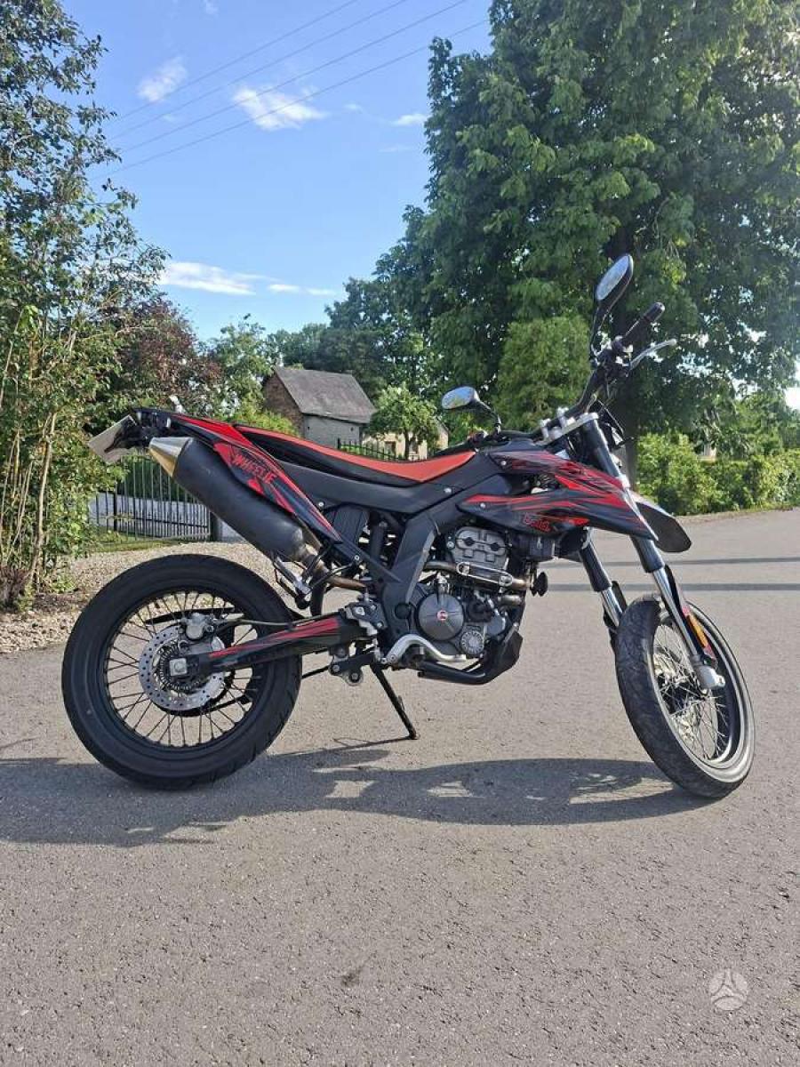 Melns Aprilia SX 2019 Raseiniai, ar dzinēja tilpumu 0.13 L un nobraukumu 30 tūkst. km par 2000 €, foto 4 vietnē AUTOMOTO.COM.LV