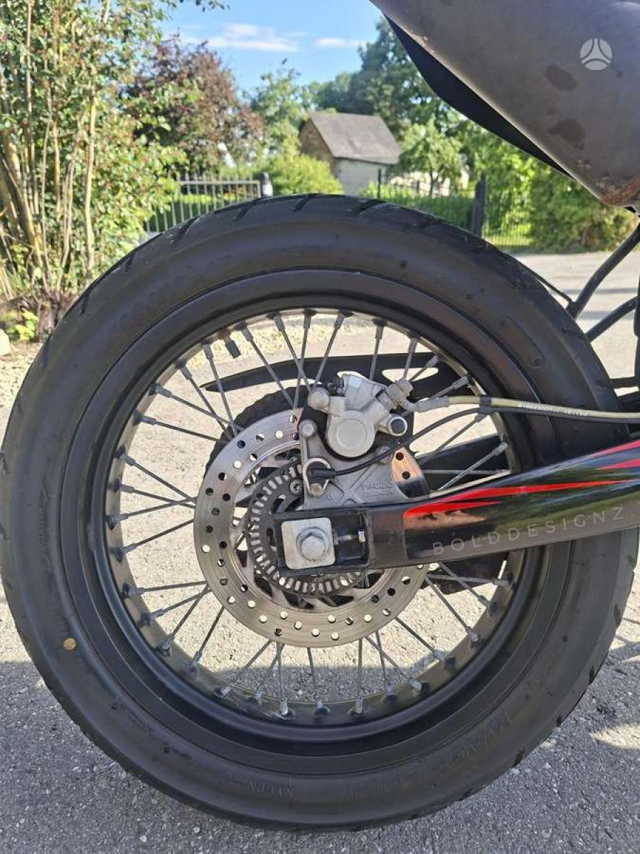 Melns Aprilia SX 2019 Raseiniai, ar dzinēja tilpumu 0.13 L un nobraukumu 30 tūkst. km par 2000 €, foto 7 vietnē AUTOMOTO.COM.LV