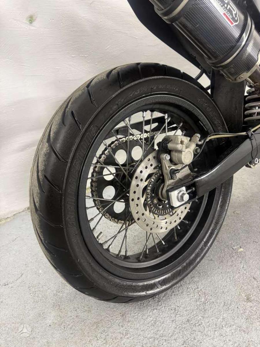 Melns Aprilia SX 2021 Marijampole, ar dzinēja tilpumu 0.13 L un nobraukumu 32 tūkst. km par 1550 €, foto 15 vietnē AUTOMOTO.COM.LV