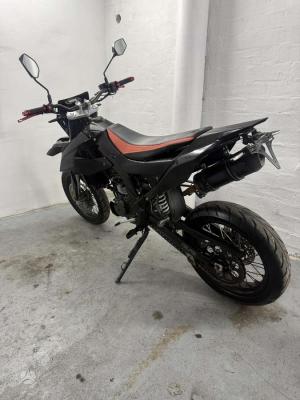 Melns Aprilia SX 2021 Marijampole, ar dzinēja tilpumu 0.13 L un nobraukumu 32 tūkst. km par 1550 €, foto 17 vietnē AUTOMOTO.COM.LV