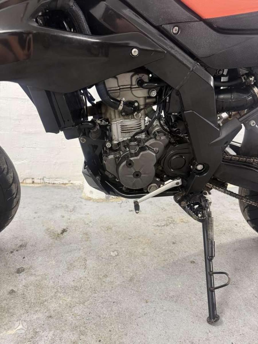 Melns Aprilia SX 2021 Marijampole, ar dzinēja tilpumu 0.13 L un nobraukumu 32 tūkst. km par 1550 €, foto 21 vietnē AUTOMOTO.COM.LV