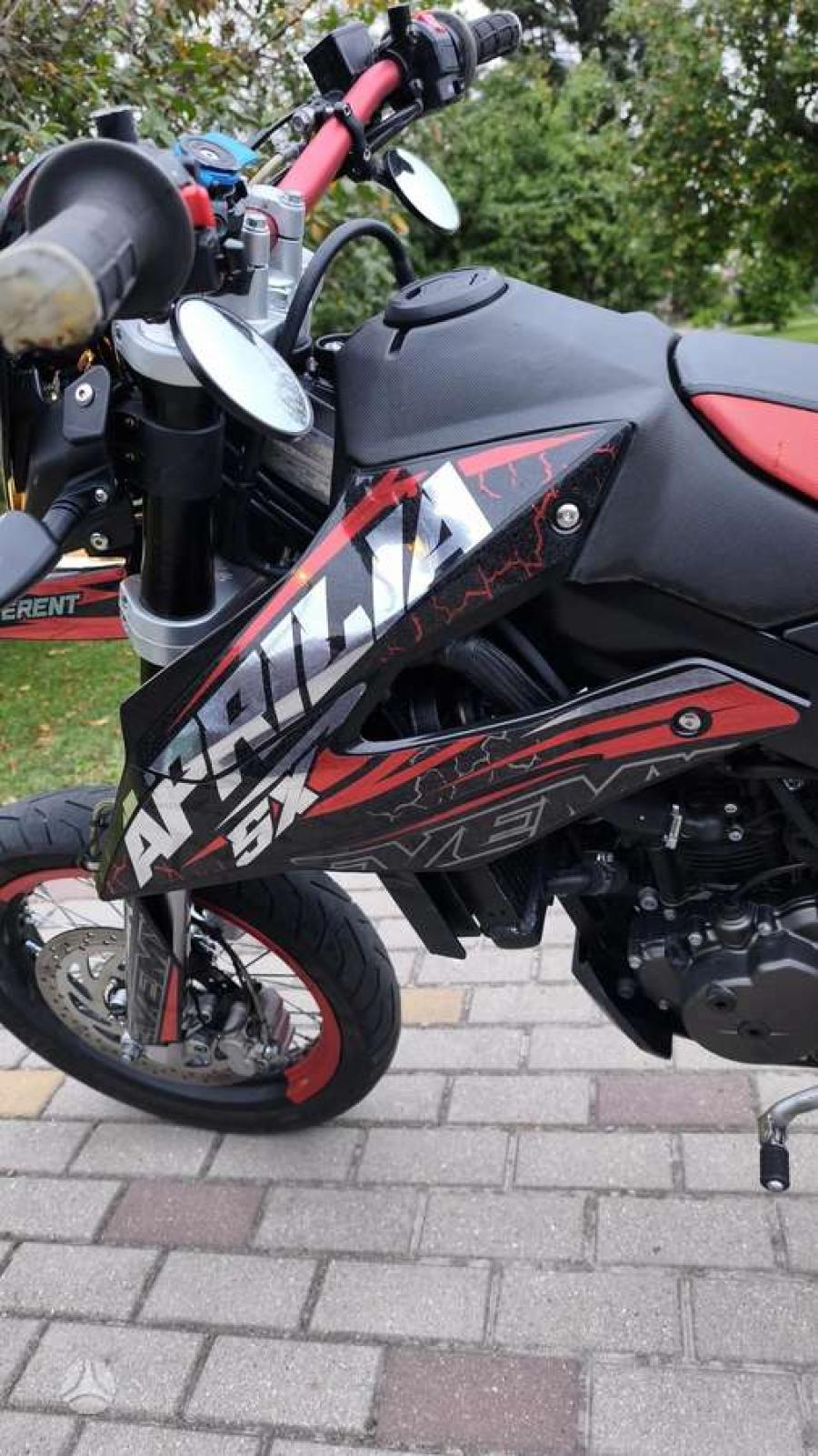 Melns Aprilia SX 2021 Kauņa, ar dzinēja tilpumu 0.12 L un nobraukumu 7 tūkst. km par 2950 €, foto 8 vietnē AUTOMOTO.COM.LV
