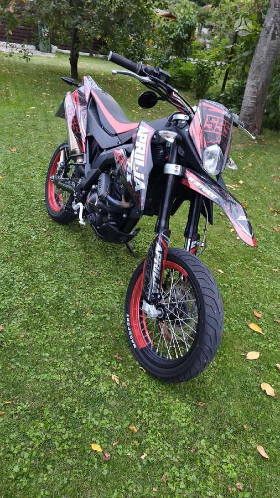 Melns Aprilia SX 2021 Kauņa, ar dzinēja tilpumu 0.12 L un nobraukumu 7 tūkst. km par 2950 €, foto 11 vietnē AUTOMOTO.COM.LV