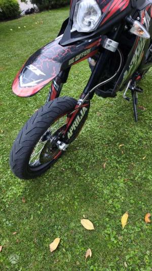 Melns Aprilia SX 2021 Kauņa, ar dzinēja tilpumu 0.12 L un nobraukumu 7 tūkst. km par 2950 €, foto 20 vietnē AUTOMOTO.COM.LV