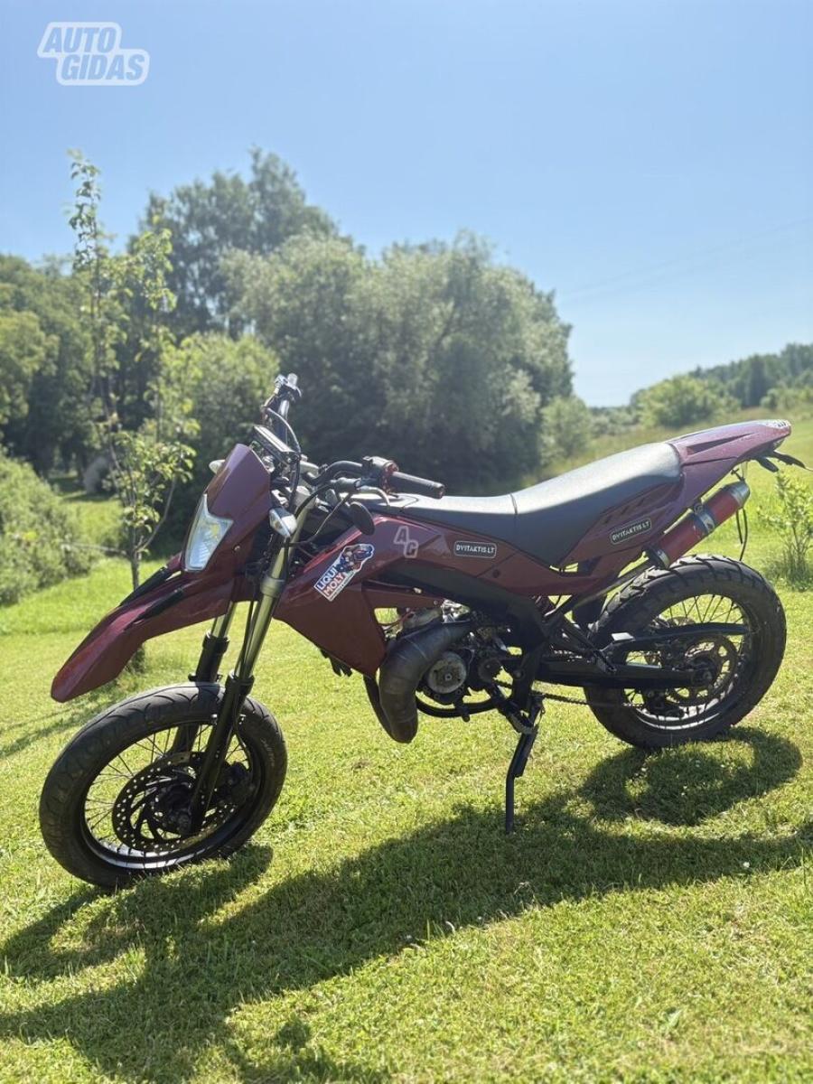 Aprilia SX 2010 Tauragė, ar dzinēja tilpumu 0.00 L un nobraukumu 0 tūkst. km par 1100 €, foto 10 vietnē AUTOMOTO.COM.LV