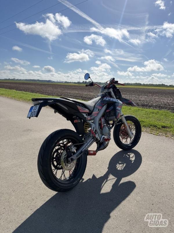 Aprilia SX 2012 Viļņa, ar dzinēja tilpumu 0.05 L un nobraukumu 0 tūkst. km par 1900 €, foto 3 vietnē AUTOMOTO.COM.LV