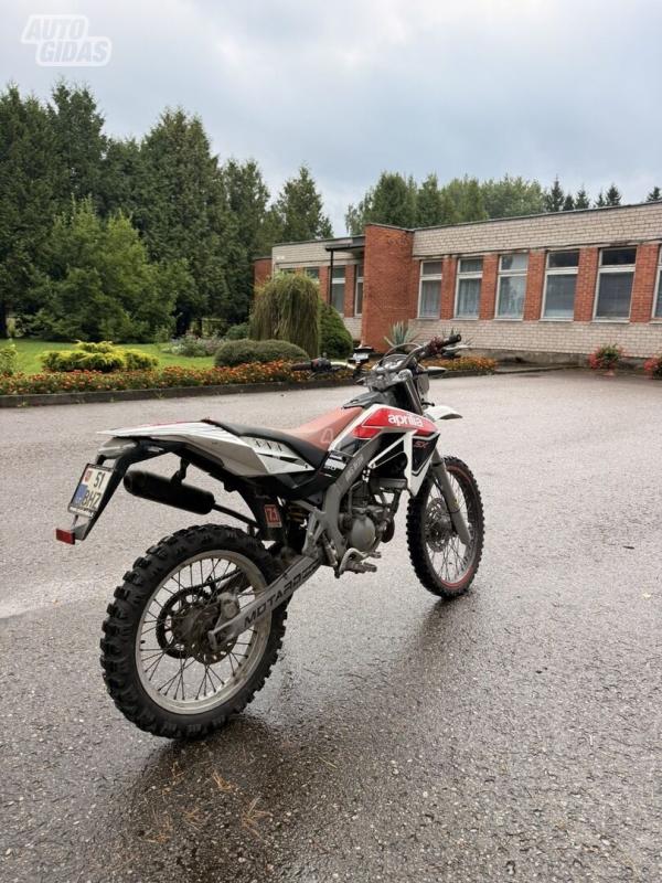 Aprilia SX 2015 Anykščiai, ar dzinēja tilpumu 0.05 L un nobraukumu 0 tūkst. km par 1250 €, foto 3 vietnē AUTOMOTO.COM.LV