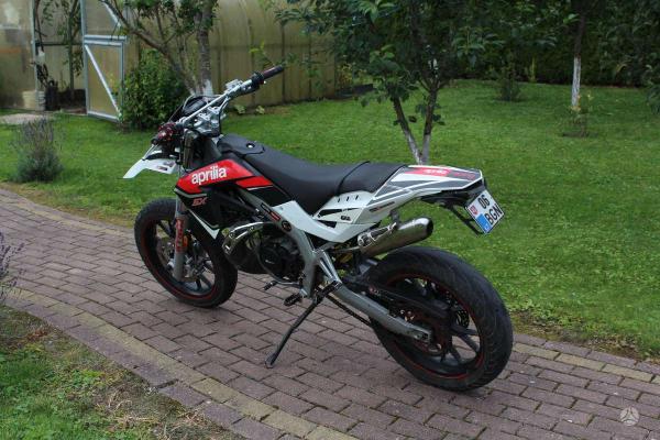 Aprilia SX 2017 in Kaunas, with an engine capacity of 50.00 L and mileage of 5 thousand km for 1700 €, photo 7 on AUTOMOTO.COM.LV