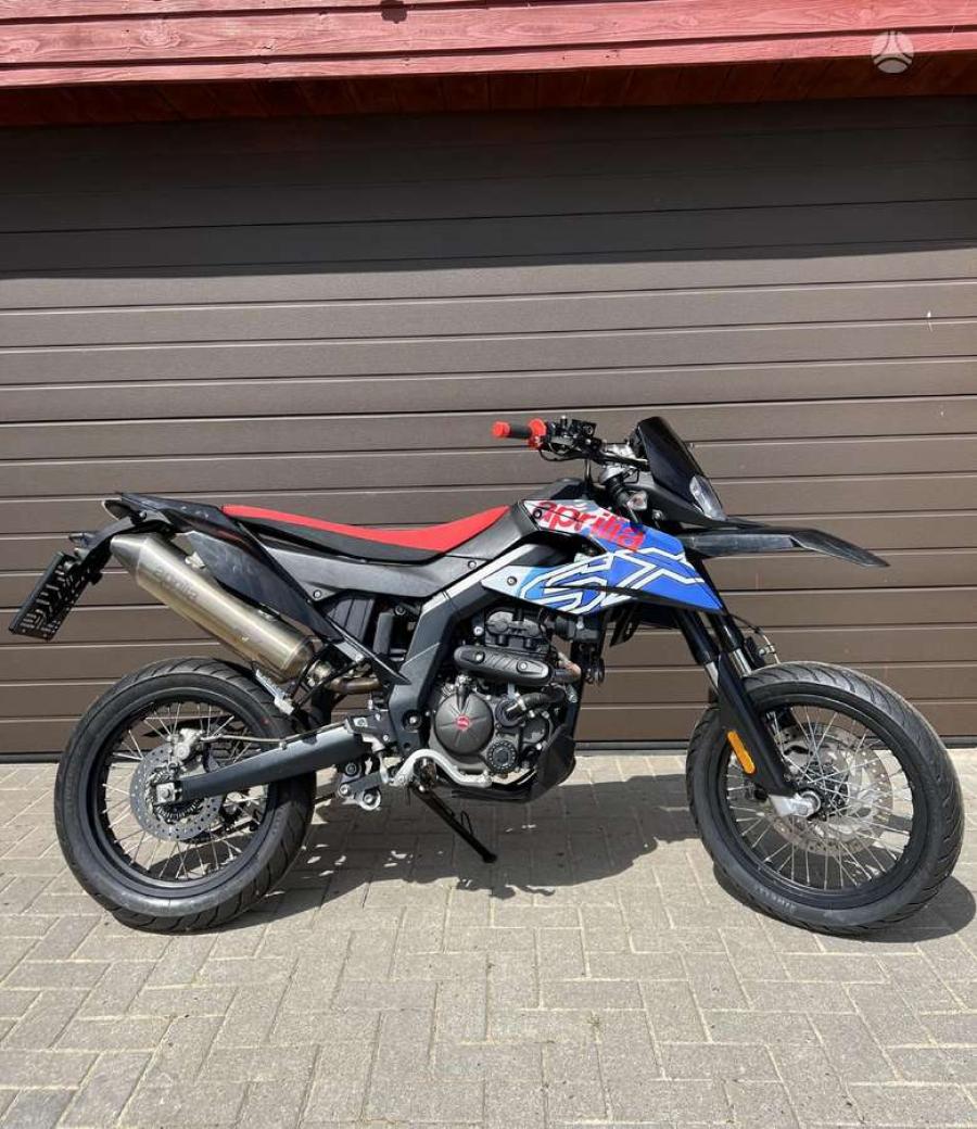 Aprilia SX 2023 Kėdainiai, ar dzinēja tilpumu 0.13 L un nobraukumu 11 tūkst. km par 2999 €, foto 1 vietnē AUTOMOTO.COM.LV