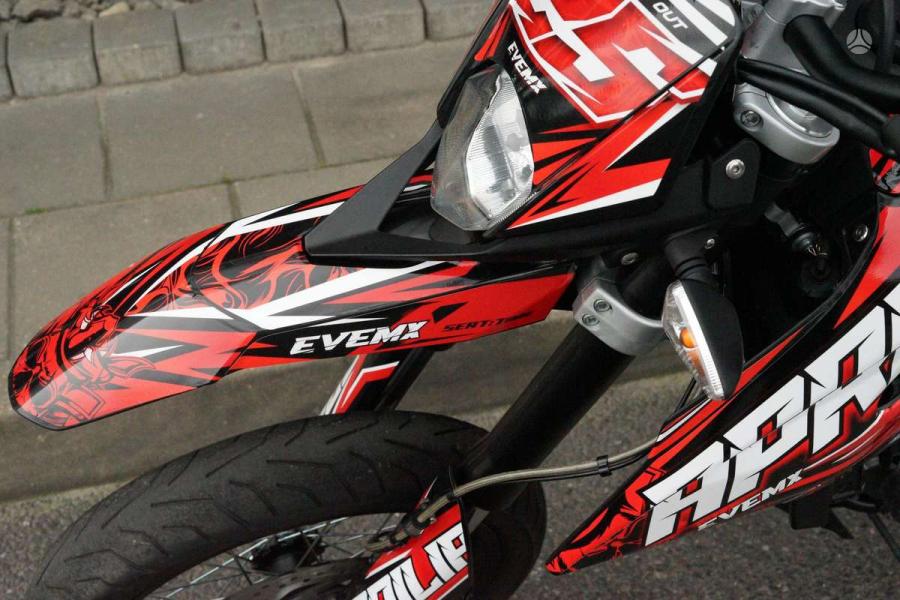 Aprilia SX 2024 Viļņa, ar dzinēja tilpumu 0.13 L un nobraukumu 16 tūkst. km par 2290 €, foto 16 vietnē AUTOMOTO.COM.LV
