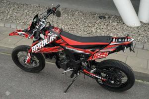 Aprilia SX 2024 Viļņa, ar dzinēja tilpumu 0.13 L un nobraukumu 16 tūkst. km par 2290 €, foto 19 vietnē AUTOMOTO.COM.LV