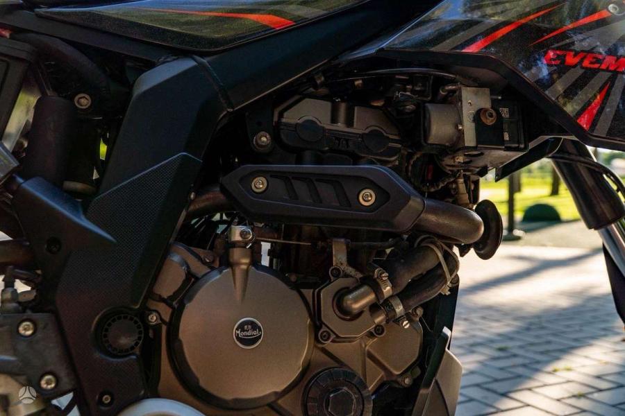 Red Aprilia SX 2021 in Kaunas, with an engine capacity of 0.13 L and mileage of 24 thousand km for 3000 €, photo 13 on AUTOMOTO.COM.LV