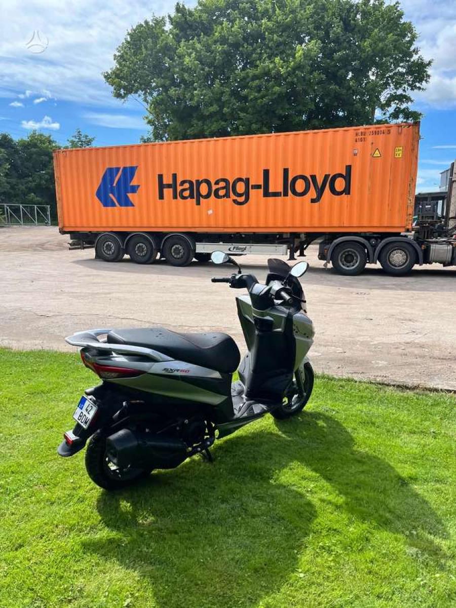 Pelēks Aprilia SXR 2023 Klaipėda, ar dzinēja tilpumu 50.00 L un nobraukumu 11 tūkst. km par 1850 €, foto 4 vietnē AUTOMOTO.COM.LV