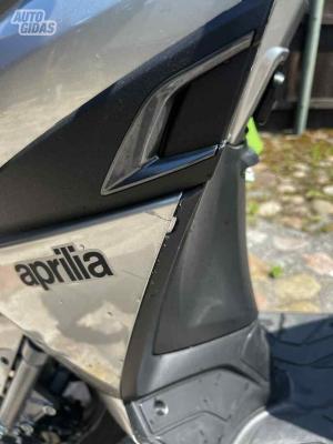 Grey Aprilia SXR 2024 in Kaunas, with an engine capacity of 0.05 L and mileage of 2 thousand km for 2150 €, photo 9 on AUTOMOTO.COM.LV