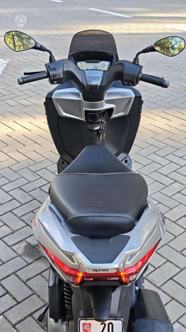 Pelēks Aprilia SXR 2024 Palanga, ar dzinēja tilpumu 50.00 L un nobraukumu 5 tūkst. km par 2000 €, foto 9 vietnē AUTOMOTO.COM.LV