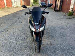 Aprilia SXR 2023 Alīta, ar dzinēja tilpumu 49.00 L un nobraukumu 37 tūkst. km par 1550 €, foto 8 vietnē AUTOMOTO.COM.LV
