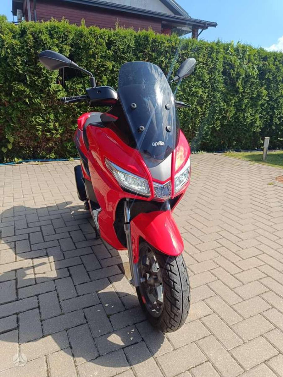 Red Aprilia SXR 2024 in Kaunas, with an engine capacity of 49.00 L and mileage of 2 thousand km for 1850 €, photo 22 on AUTOMOTO.COM.LV
