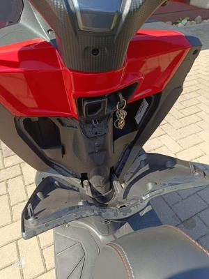 Red Aprilia SXR 2024 in Kaunas, with an engine capacity of 49.00 L and mileage of 2 thousand km for 1850 €, photo 24 on AUTOMOTO.COM.LV