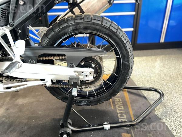 Aprilia Tuareg 2022 Rīga, ar dzinēja tilpumu 0.66 L un nobraukumu 0 tūkst. km par 9050 €, foto 5 vietnē AUTOMOTO.COM.LV