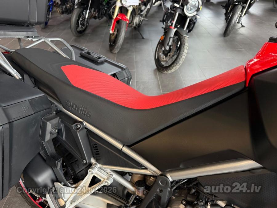 Sarkans Aprilia Tuareg 2022 Tallina, ar dzinēja tilpumu 0.66 L un nobraukumu 25 tūkst. km par 8490 €, foto 7 vietnē AUTOMOTO.COM.LV