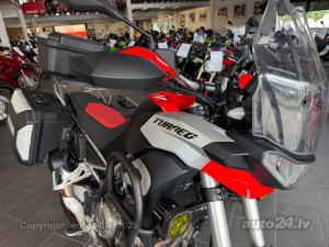 Sarkans Aprilia Tuareg 2022 Tallina, ar dzinēja tilpumu 0.66 L un nobraukumu 25 tūkst. km par 8490 €, foto 12 vietnē AUTOMOTO.COM.LV