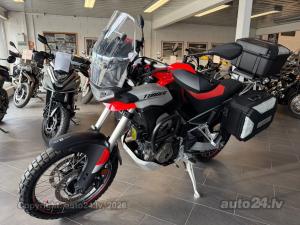 Sarkans Aprilia Tuareg 2022 Tallina, ar dzinēja tilpumu 0.66 L un nobraukumu 25 tūkst. km par 8490 €, foto 14 vietnē AUTOMOTO.COM.LV