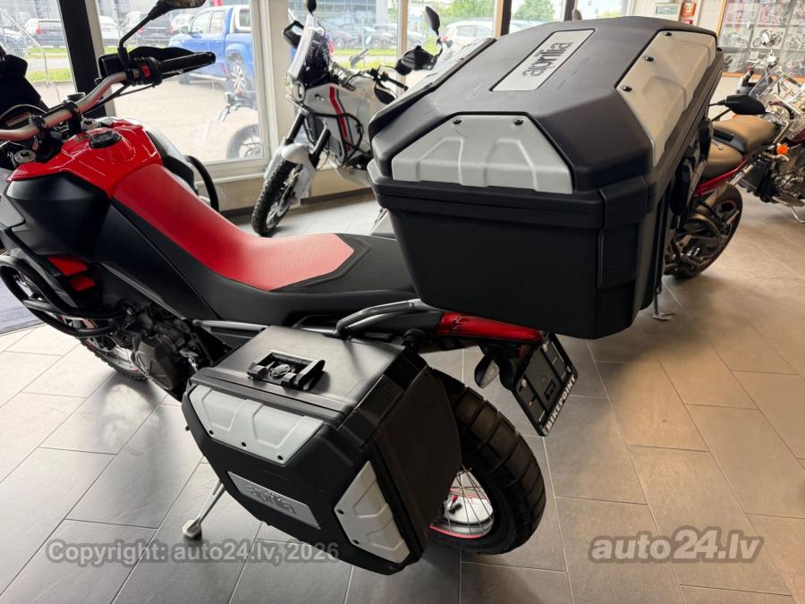 Sarkans Aprilia Tuareg 2022 Tallina, ar dzinēja tilpumu 0.66 L un nobraukumu 25 tūkst. km par 8490 €, foto 16 vietnē AUTOMOTO.COM.LV