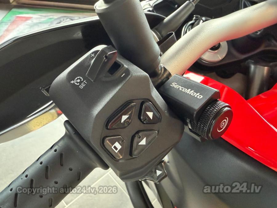 Sarkans Aprilia Tuareg 2022 Tallina, ar dzinēja tilpumu 0.66 L un nobraukumu 25 tūkst. km par 8490 €, foto 21 vietnē AUTOMOTO.COM.LV