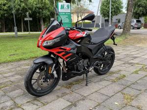 Melns Aprilia Tuono 2021 Mažeikiai, ar dzinēja tilpumu 0.13 L un nobraukumu 5 tūkst. km par 2150 €, foto 4 vietnē AUTOMOTO.COM.LV