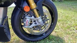 Black Aprilia Tuono 2022 in Vilnius, with an engine capacity of 1.08 L and mileage of 5 thousand km for 11500 €, photo 12 on AUTOMOTO.COM.LV