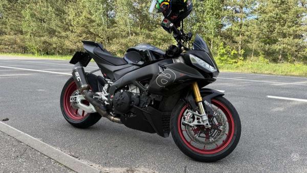 Melns Aprilia Tuono 2022 Viļņa, ar dzinēja tilpumu 1.10 L un nobraukumu 15 tūkst. km par 11600 €, foto 6 vietnē AUTOMOTO.COM.LV