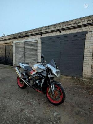 Pelēks Aprilia Tuono 2004 Kauņa, ar dzinēja tilpumu 0.00 L un nobraukumu 1160 tūkst. km par 2700 €, foto 3 vietnē AUTOMOTO.COM.LV