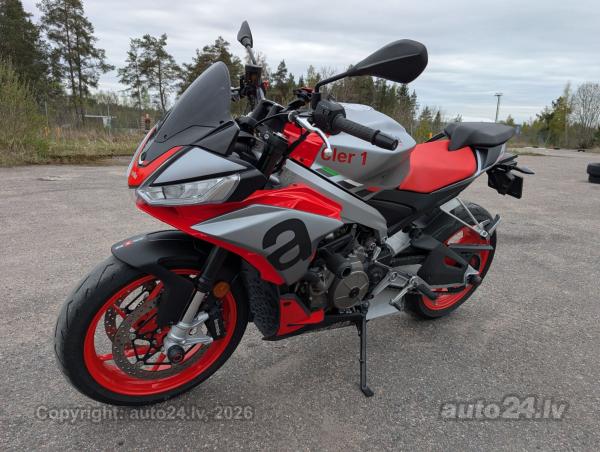 Pelēks Aprilia Tuono 2023 Tallina, ar dzinēja tilpumu 0.66 L un nobraukumu 10 tūkst. km par 7200 €, foto 3 vietnē AUTOMOTO.COM.LV
