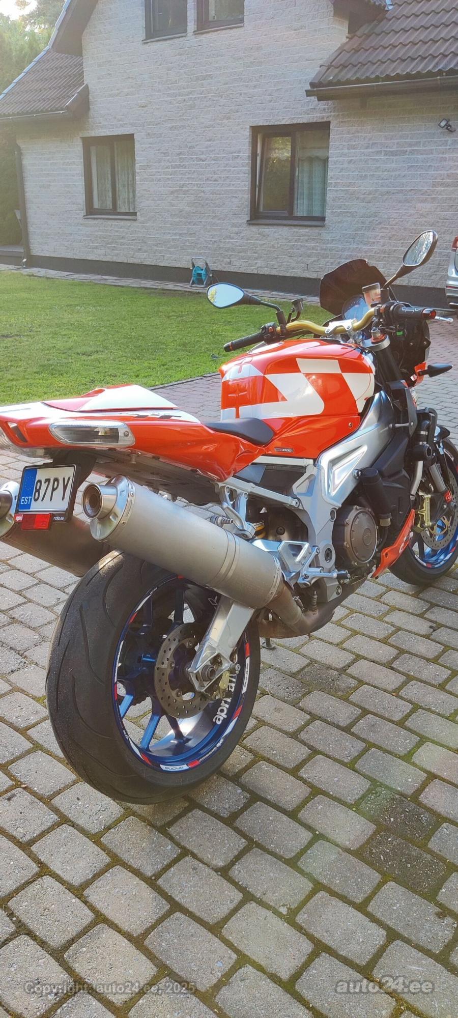 Aprilia Tuono 2006 Tallina, ar dzinēja tilpumu 1.00 L un nobraukumu 34 tūkst. km par 3800 €, foto 3 vietnē AUTOMOTO.COM.LV