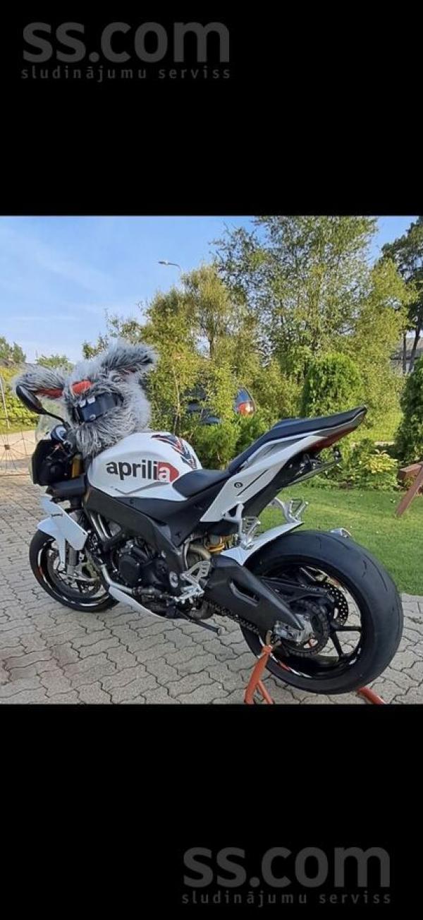 Aprilia Tuono 2012 Rīga, ar dzinēja tilpumu 0.13 L un nobraukumu 0 tūkst. km par 5999 €, foto 3 vietnē AUTOMOTO.COM.LV