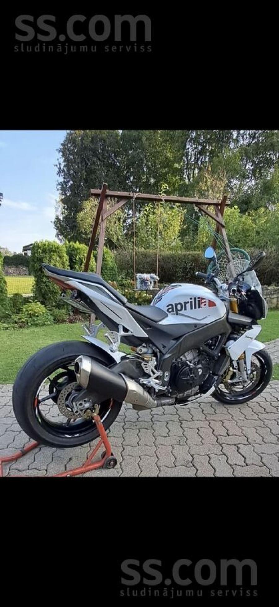 Aprilia Tuono 2012 in Riga, with an engine capacity of 0.13 L and mileage of 0 thousand km for 5999 €, photo 7 on AUTOMOTO.COM.LV