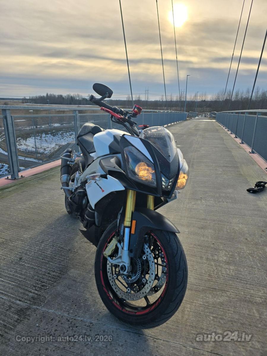 Aprilia Tuono 2014 Tallina, ar dzinēja tilpumu 1.00 L un nobraukumu 36 tūkst. km par 5999 €, foto 3 vietnē AUTOMOTO.COM.LV