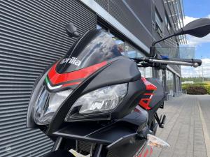 Aprilia Tuono 2017 in Riga, with an engine capacity of 0.13 L and mileage of 9 thousand km for 2799 €, photo 11 on AUTOMOTO.COM.LV