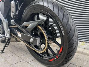 Aprilia Tuono 2017 in Riga, with an engine capacity of 0.13 L and mileage of 9 thousand km for 2799 €, photo 12 on AUTOMOTO.COM.LV