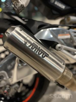 Aprilia Tuono 2017 in Riga, with an engine capacity of 1.10 L and mileage of 0 thousand km for 7900 €, photo 7 on AUTOMOTO.COM.LV