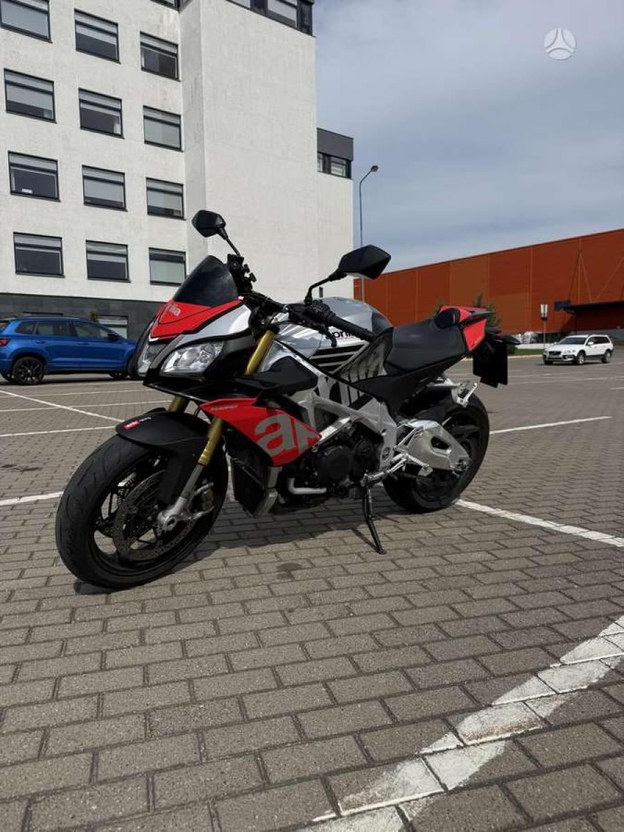 Aprilia Tuono 2018 Viļņa, ar dzinēja tilpumu 1.10 L un nobraukumu 18 tūkst. km par 7500 €, foto 3 vietnē AUTOMOTO.COM.LV