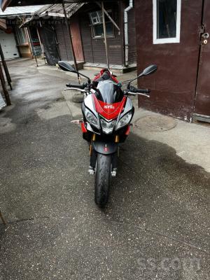 Aprilia Tuono 2019 in Riga, with an engine capacity of 1.10 L and mileage of 0 thousand km for 9000 €, photo 4 on AUTOMOTO.COM.LV
