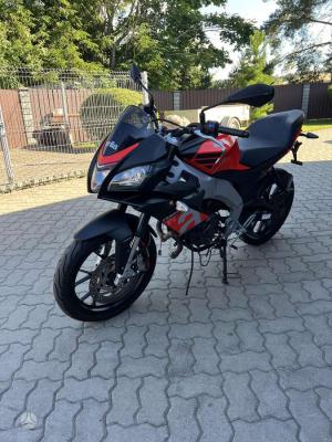 Aprilia Tuono 2019 in Prienai, with an engine capacity of 0.13 L and mileage of 25 thousand km for 1100 €, photo 3 on AUTOMOTO.COM.LV