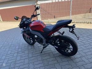 Aprilia Tuono 2019 in Prienai, with an engine capacity of 0.13 L and mileage of 25 thousand km for 1100 €, photo 5 on AUTOMOTO.COM.LV